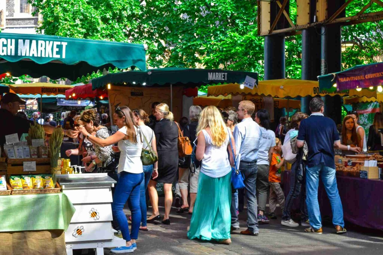 The Ultimate Guide to Navigating Your Local Farmers Market: Best Times ...